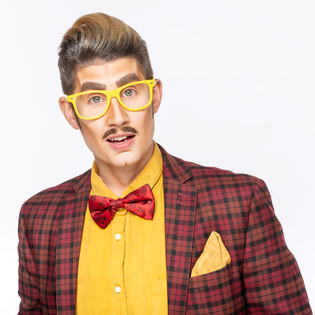 Adam All – Totally Drag